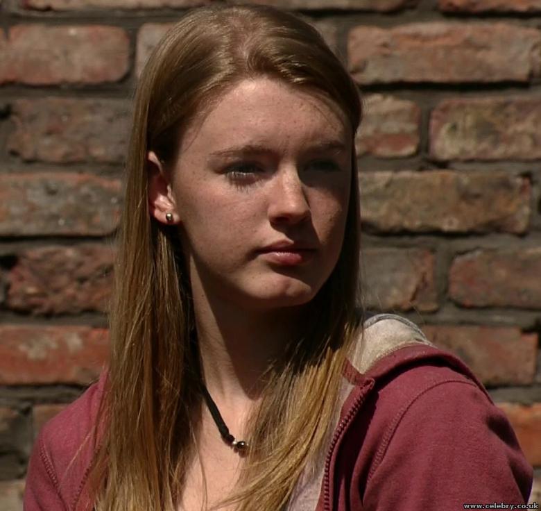 Celebry Pics > Amy James-Kelly (Maddie Heath in Coronation Street ...